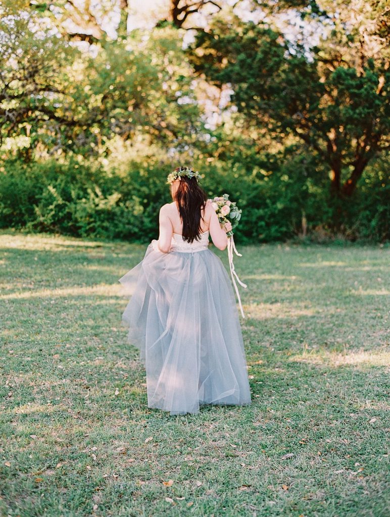 Sweet Springtime Lamb Bridal Session: Anna – The White Wren