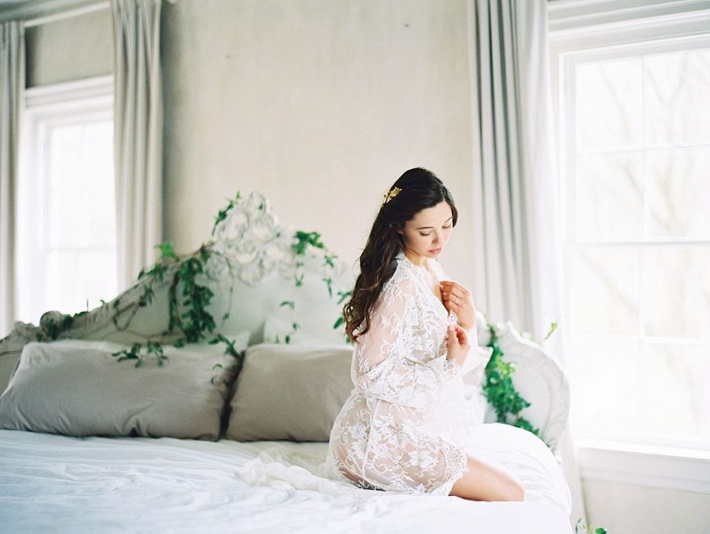 Intimate Romantic Bridal Boudoir Inspiration - The White Wren