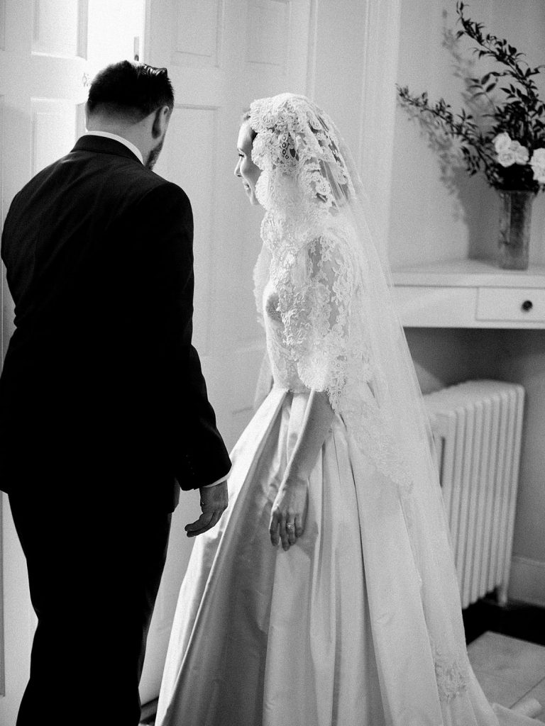 Romantic & Classic Church Wedding: Lewis & Adam – The White Wren