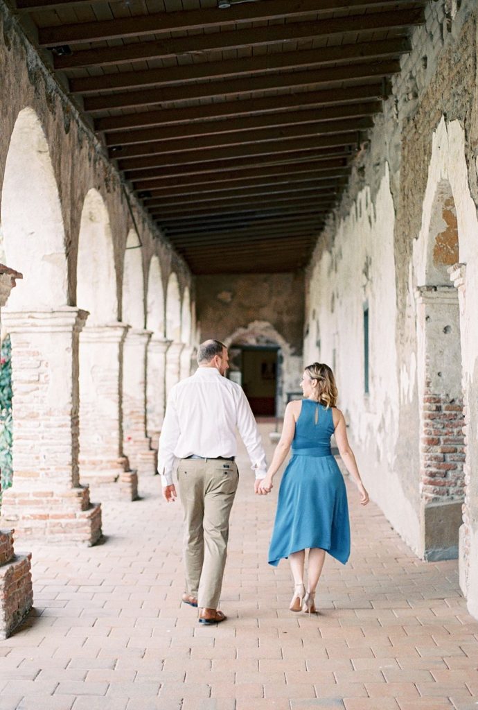 Delightful Spanish Mission Engagement Session at San Juan Capistrano ...