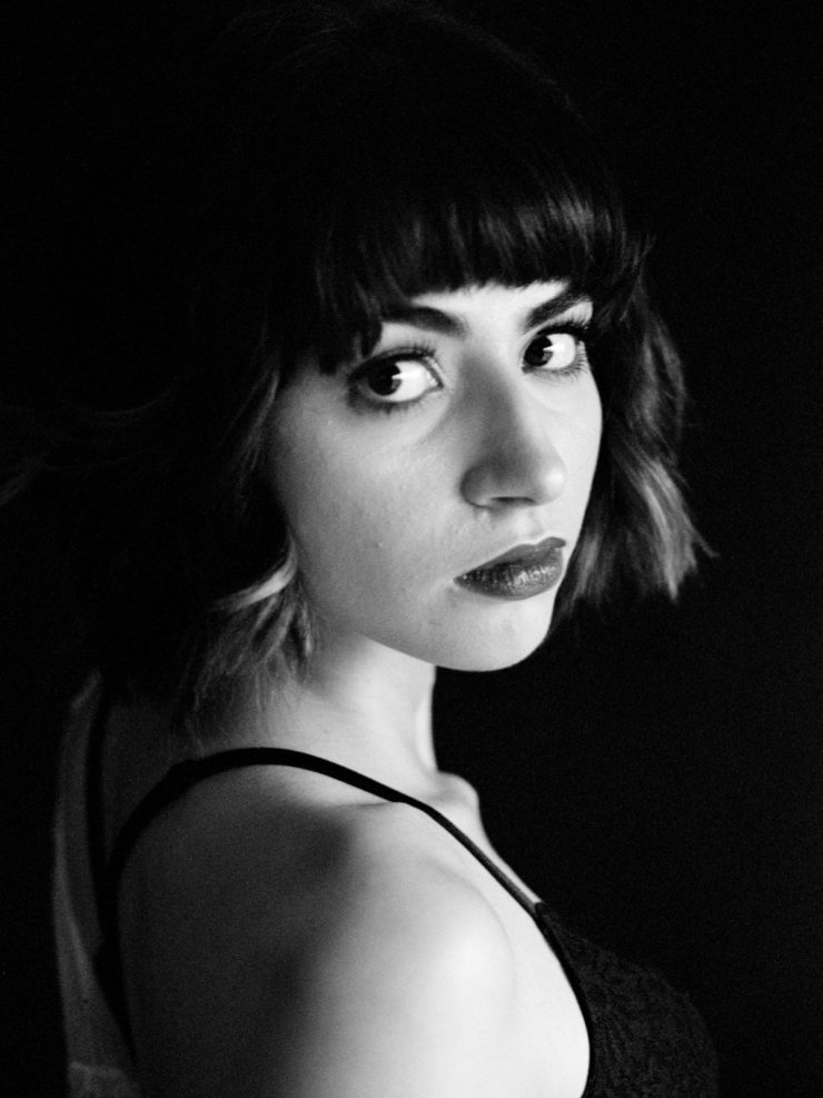 Light and Dark Floral Bridal Boudoir Inspiration – The White Wren