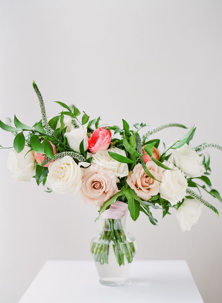 Modern Clean White Wedding Inspiration – The White Wren