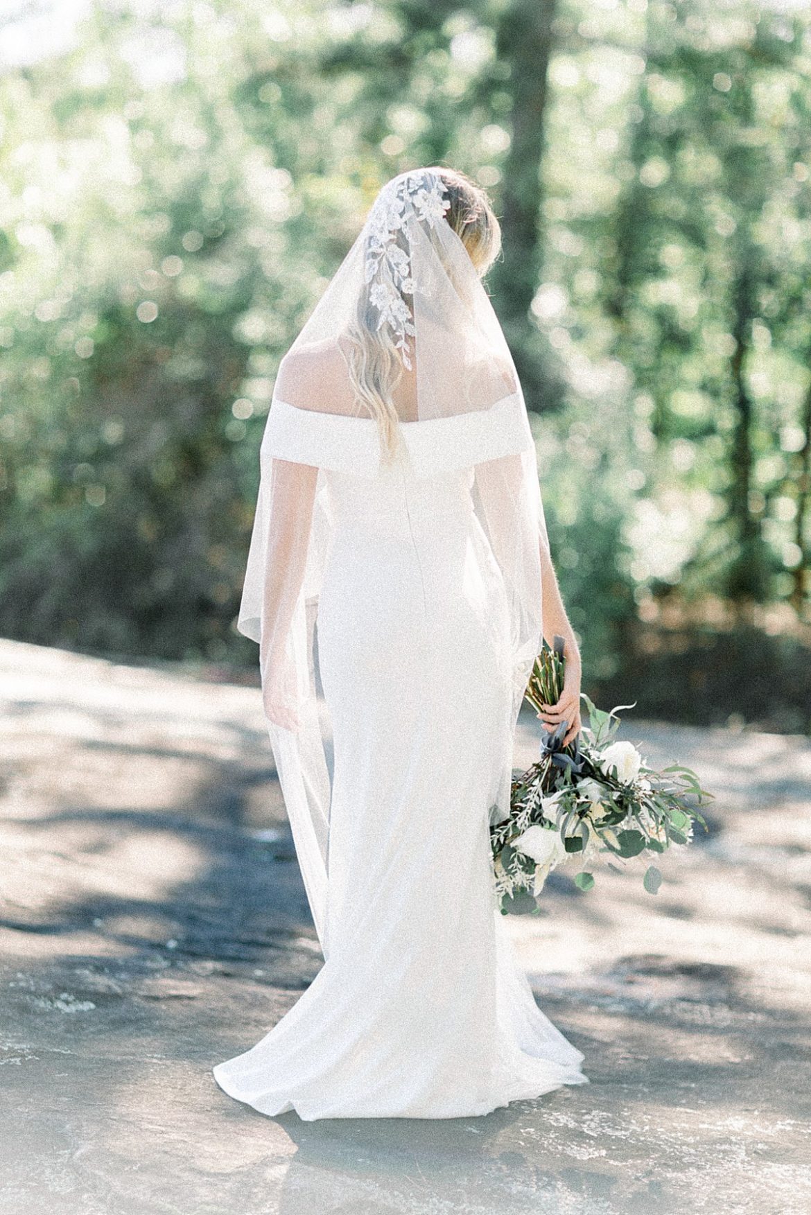 Back to Basics Bridal – The White Wren