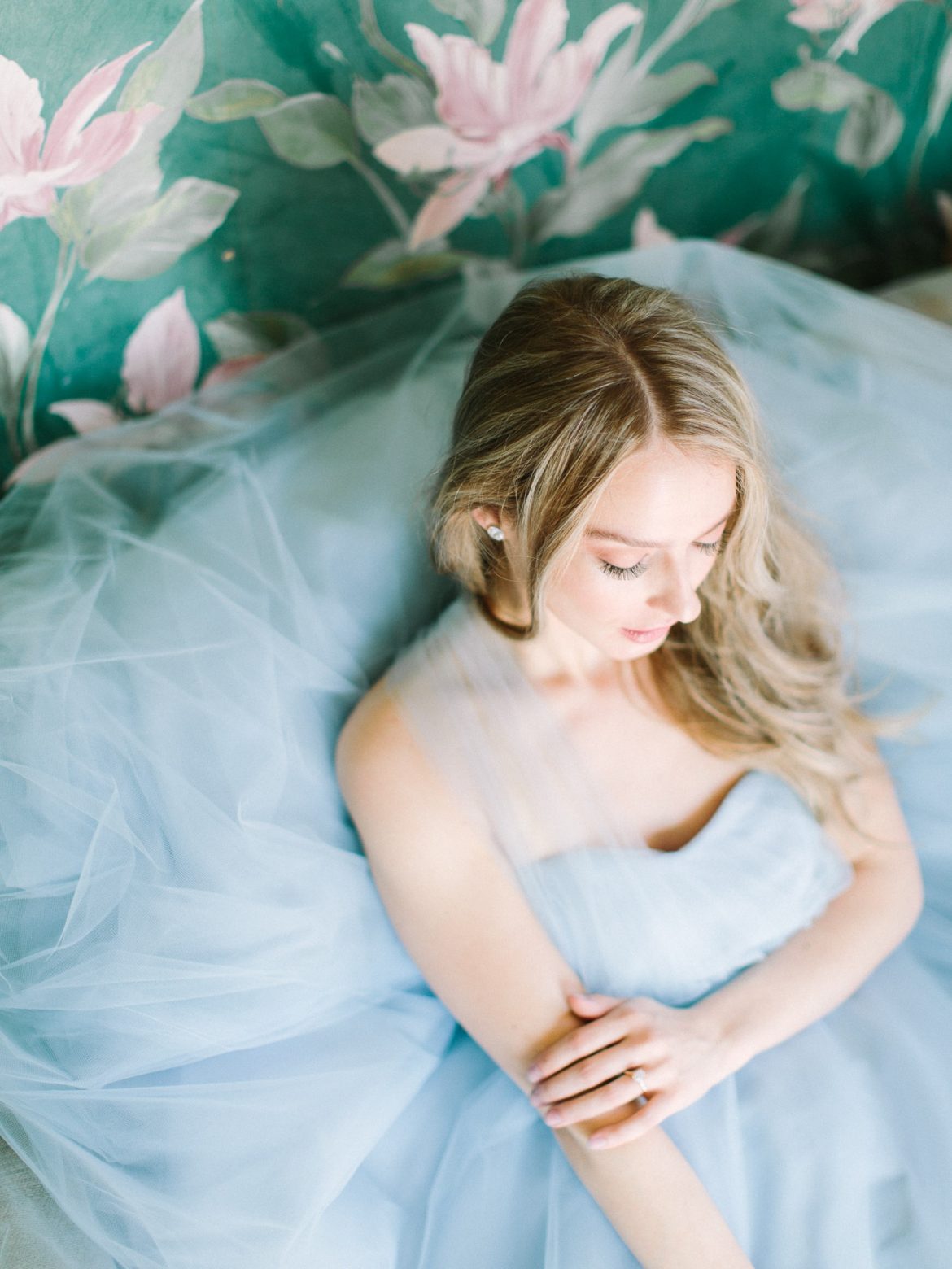 Parisian Motifs Bridal Boudoir – The White Wren