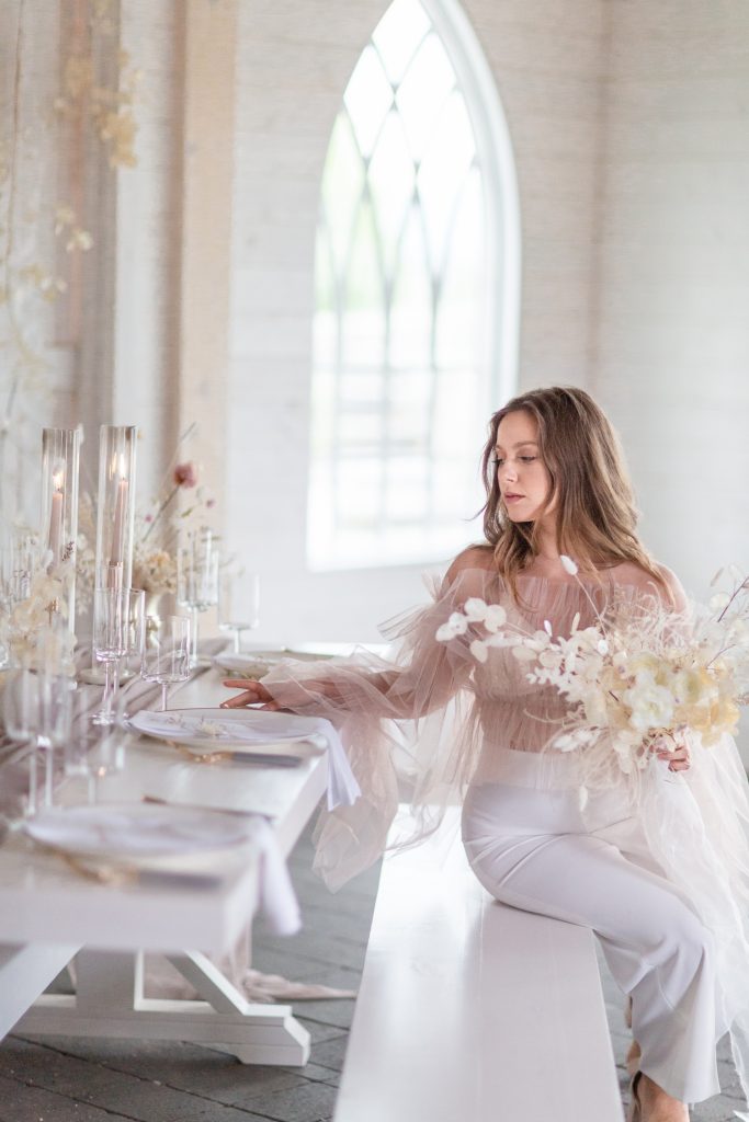Translucent Wedding Inspiration – The White Wren