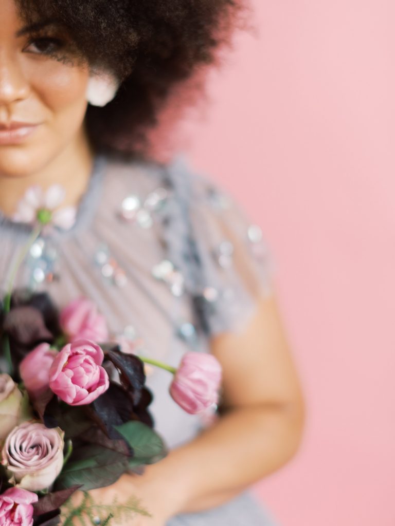 Modern Bridal Inspiration in Three Shades – The White Wren