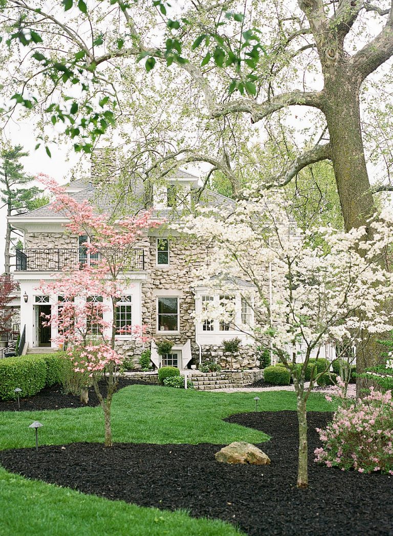 Springtime Romance at Halestine Estate - The White Wren