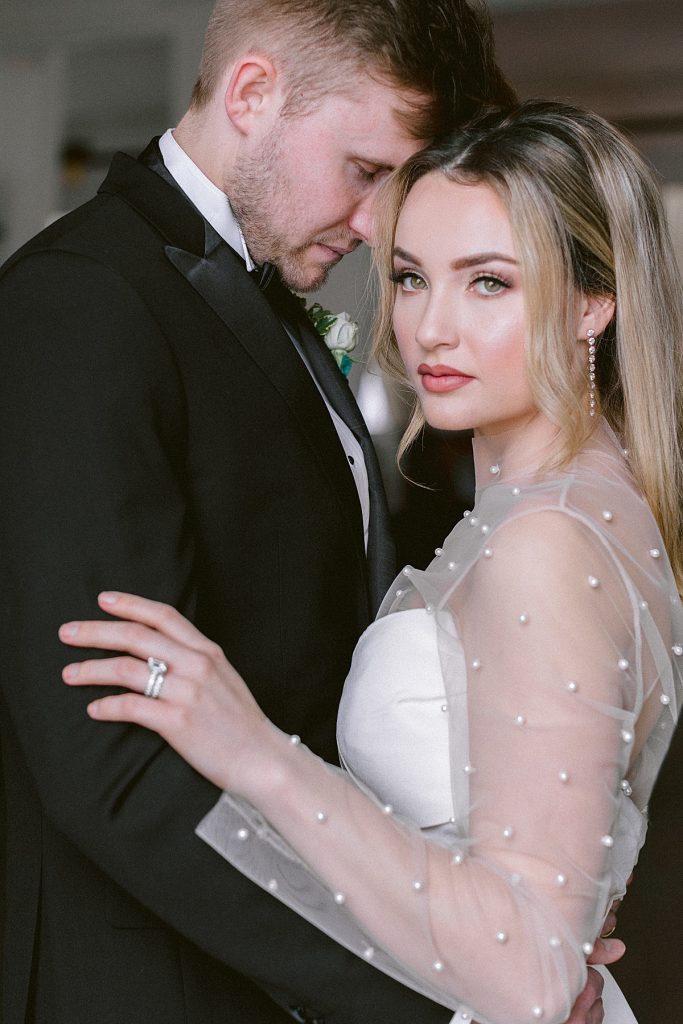 Classic + Clean Wedding Inspiration – The White Wren