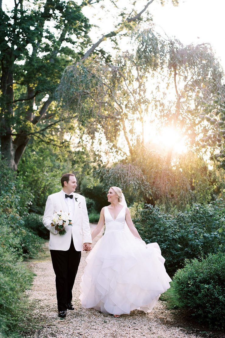 Light Summer Southern Wedding - The White Wren