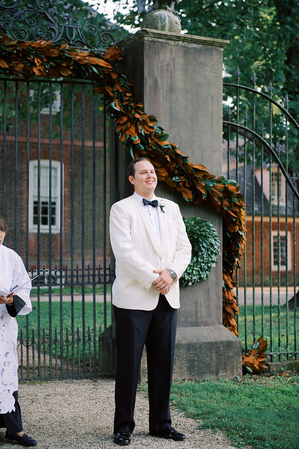 Light Summer Southern Wedding - The White Wren
