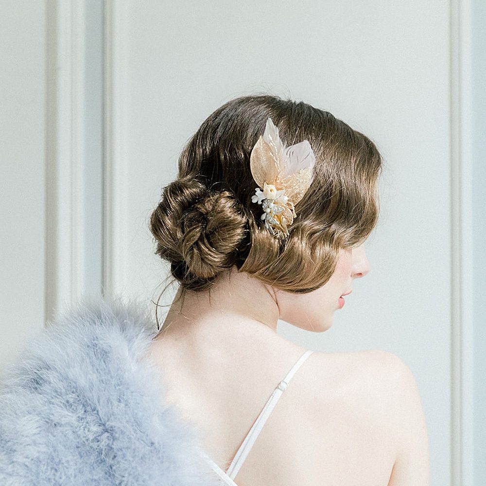 Spring Floral Boudoir Session – The White Wren