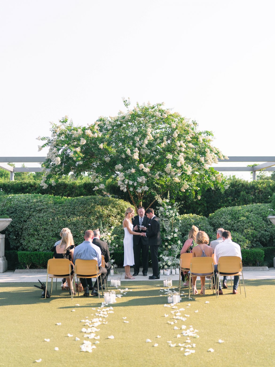 Sarah & Tyler’s Sweet & Intimate Wedding Ceremony – The White Wren