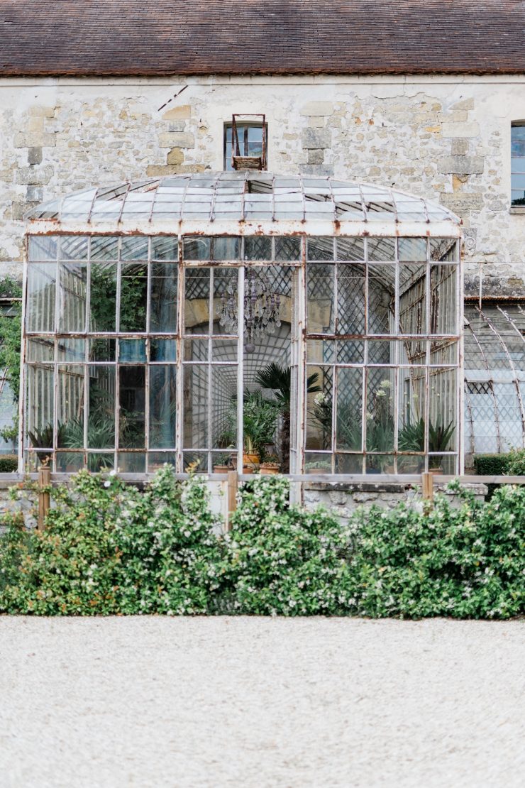 Chateau de Villette Boudoir – The White Wren