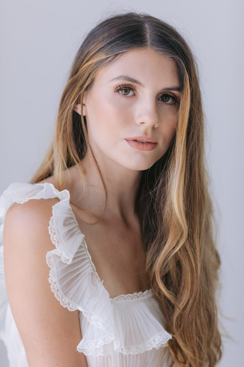 White Light Boudoir - The White Wren