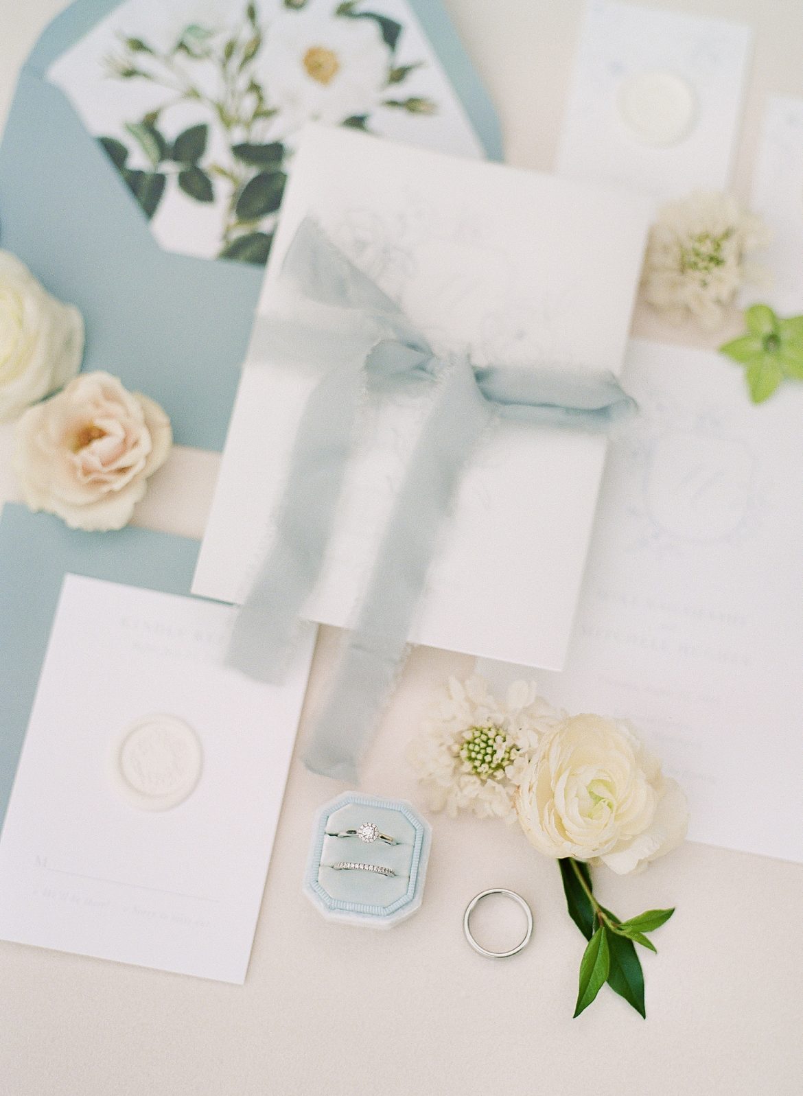 Miki & Mitchell’s Lakewold Gardens Elopement – The White Wren