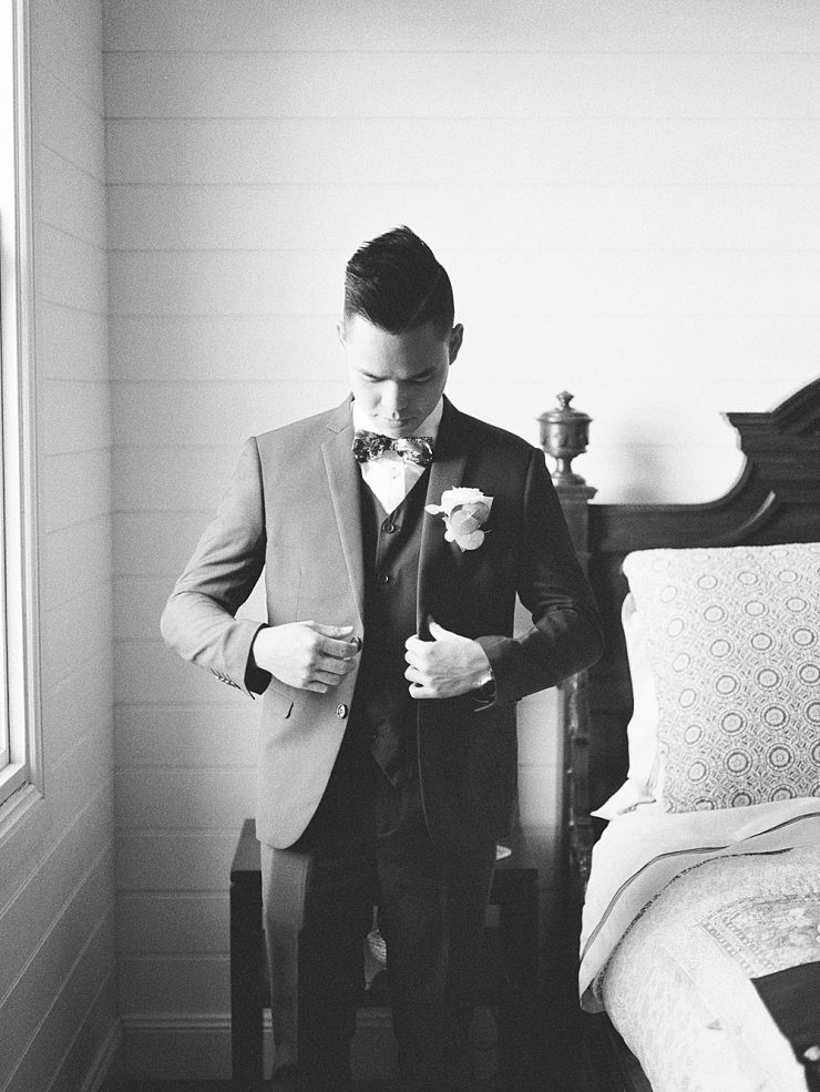 Intimate Rift Estate Coach House Wedding – The White Wren