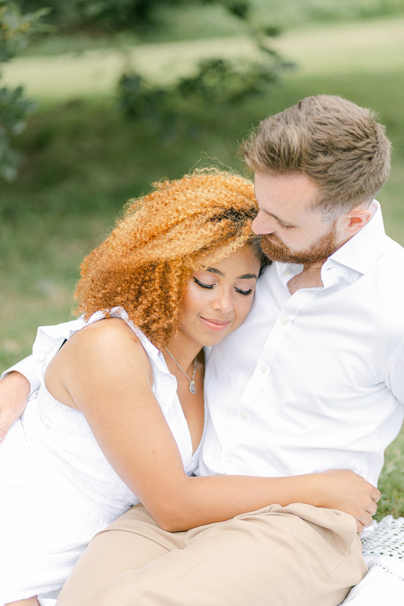 Simple Love Couples Session – The White Wren