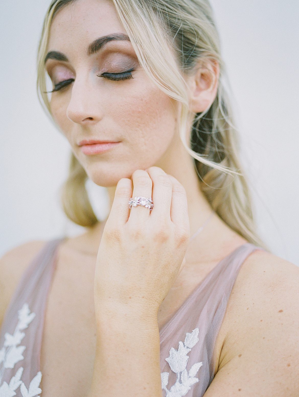 Monet Inspired Editorial – The White Wren