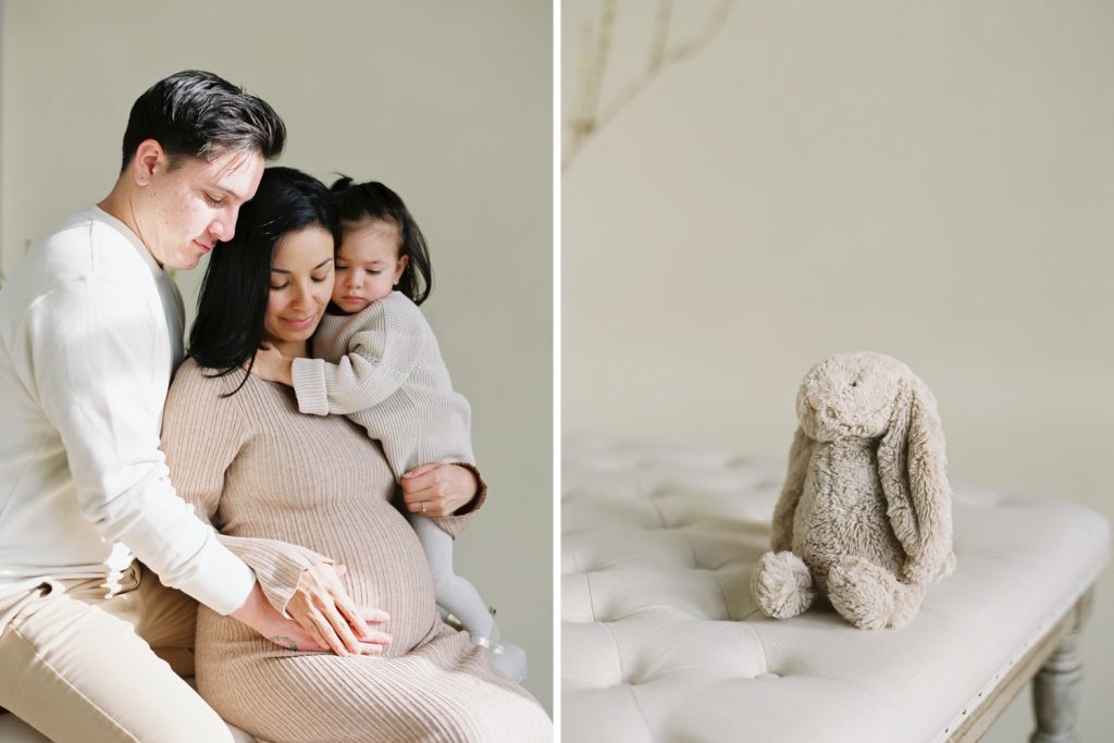 Beautiful Maternity Session in a Studio – The White Wren