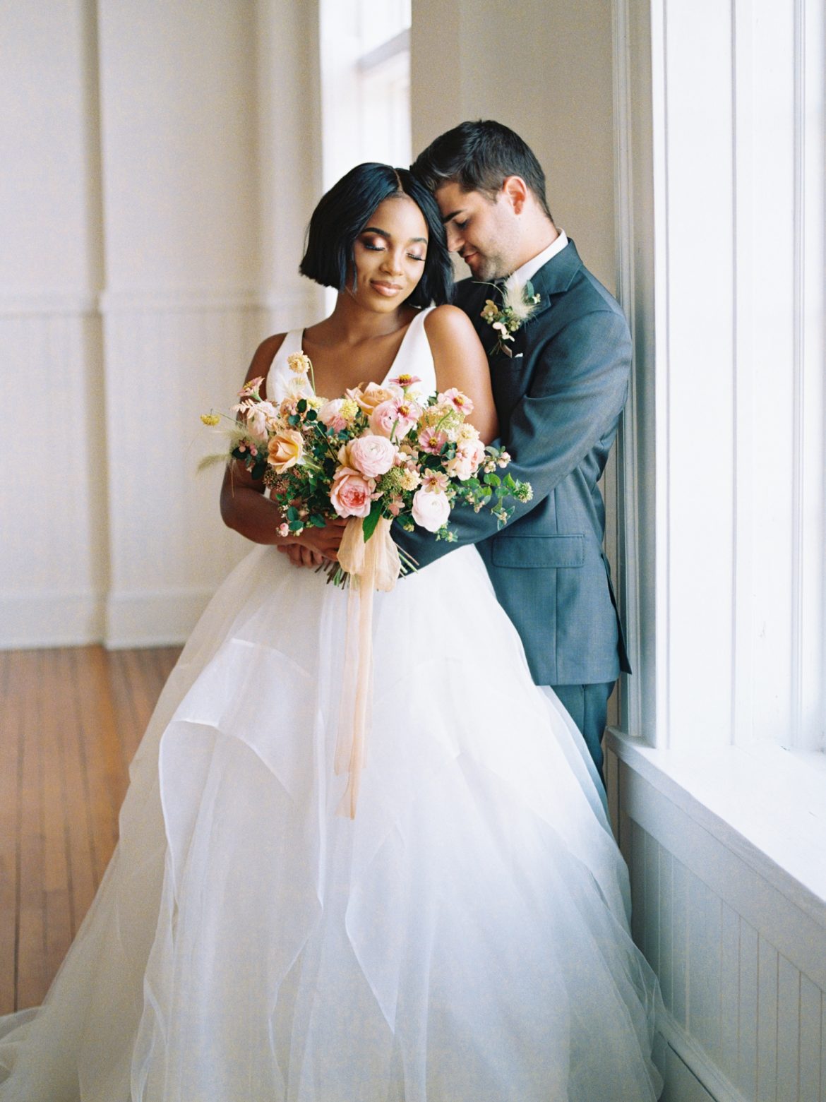 Colorful and Vibrant Wedding Inspiration - The White Wren