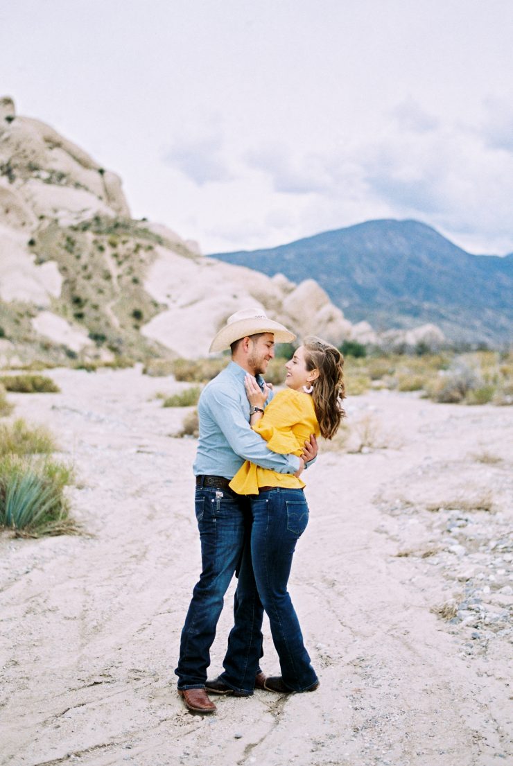 A Cowboy Country Proposal – The White Wren