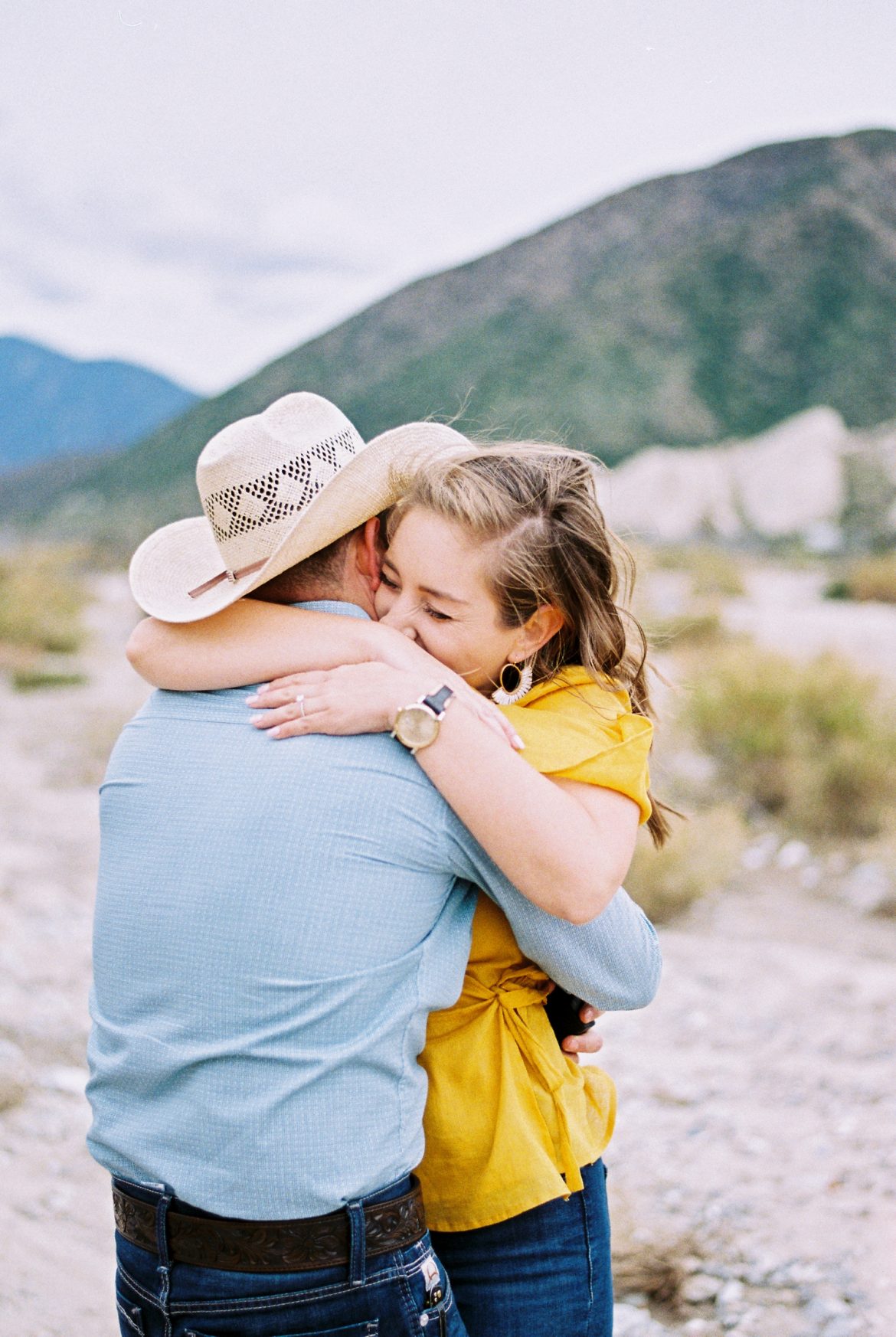 A Cowboy Country Proposal – The White Wren