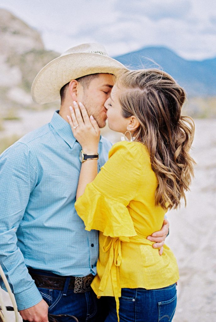 A Cowboy Country Proposal – The White Wren