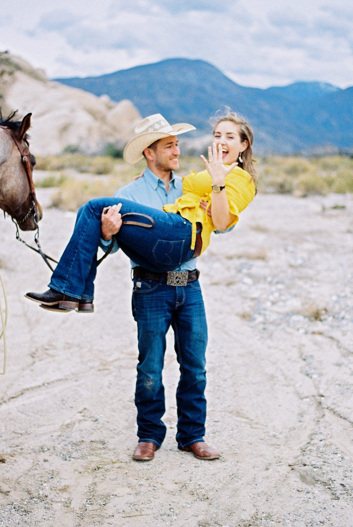 A Cowboy Country Proposal – The White Wren