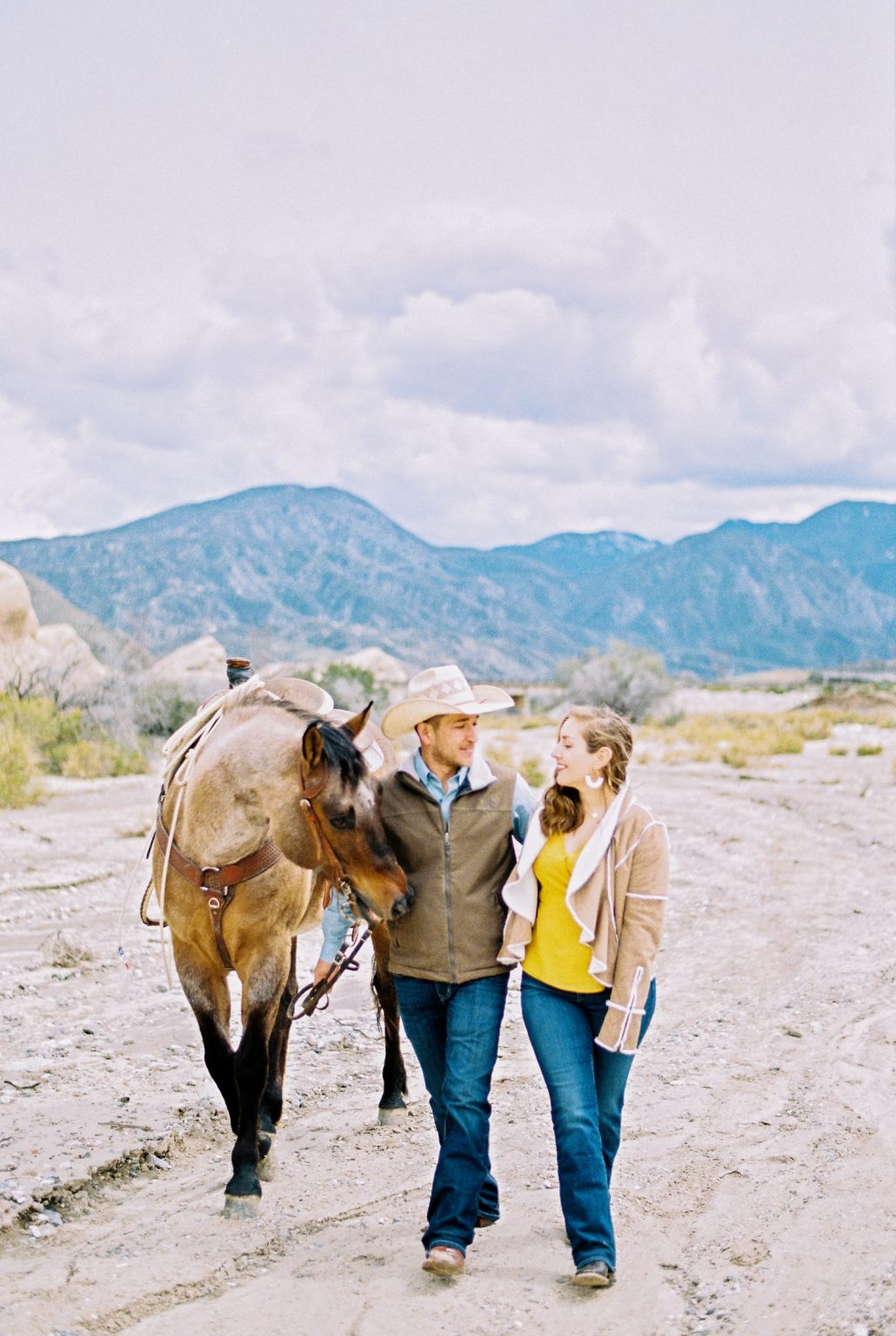 A Cowboy Country Proposal – The White Wren