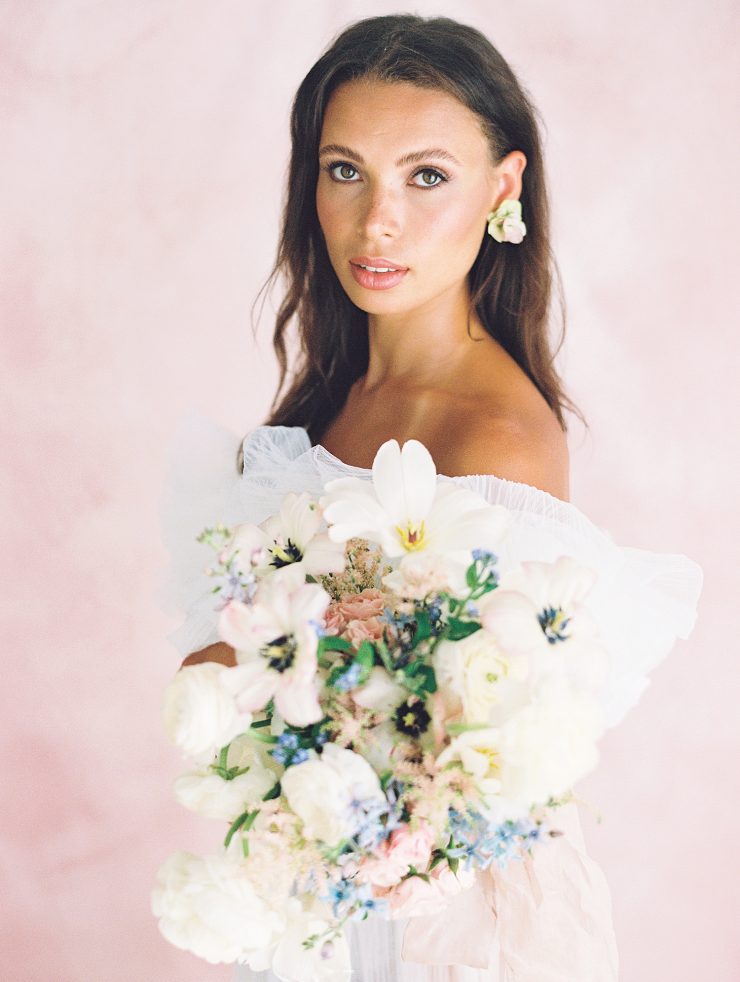 A Floral Bridal Boudoir - The White Wren