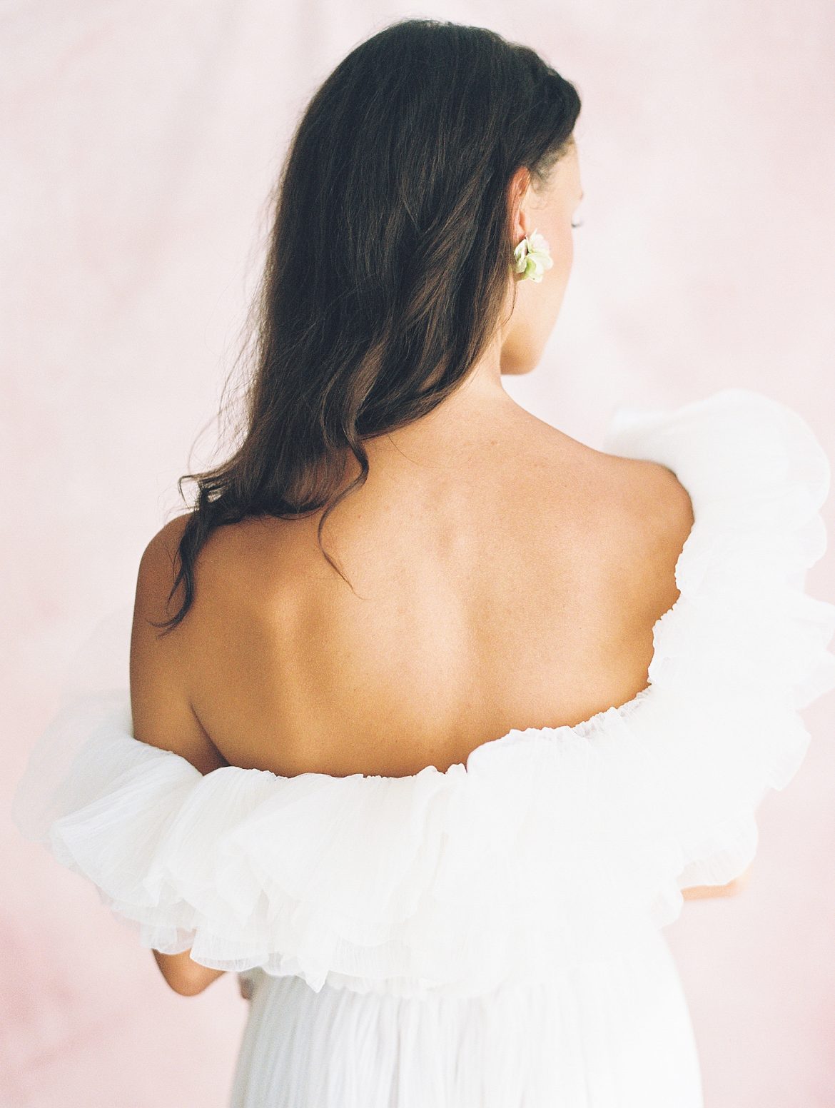 A Floral Bridal Boudoir - The White Wren