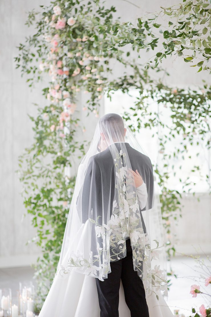 Classic and Modern Wedding Inspo – The White Wren