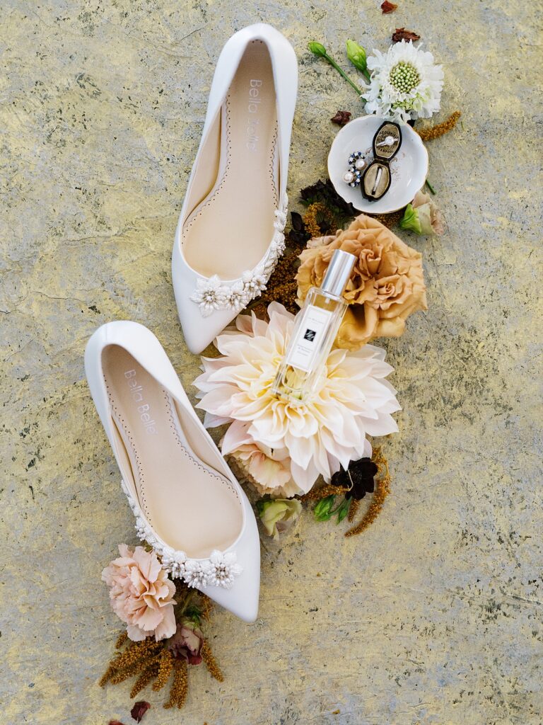Paige & Greg's Peter Shields Inn Wedding - The White Wren