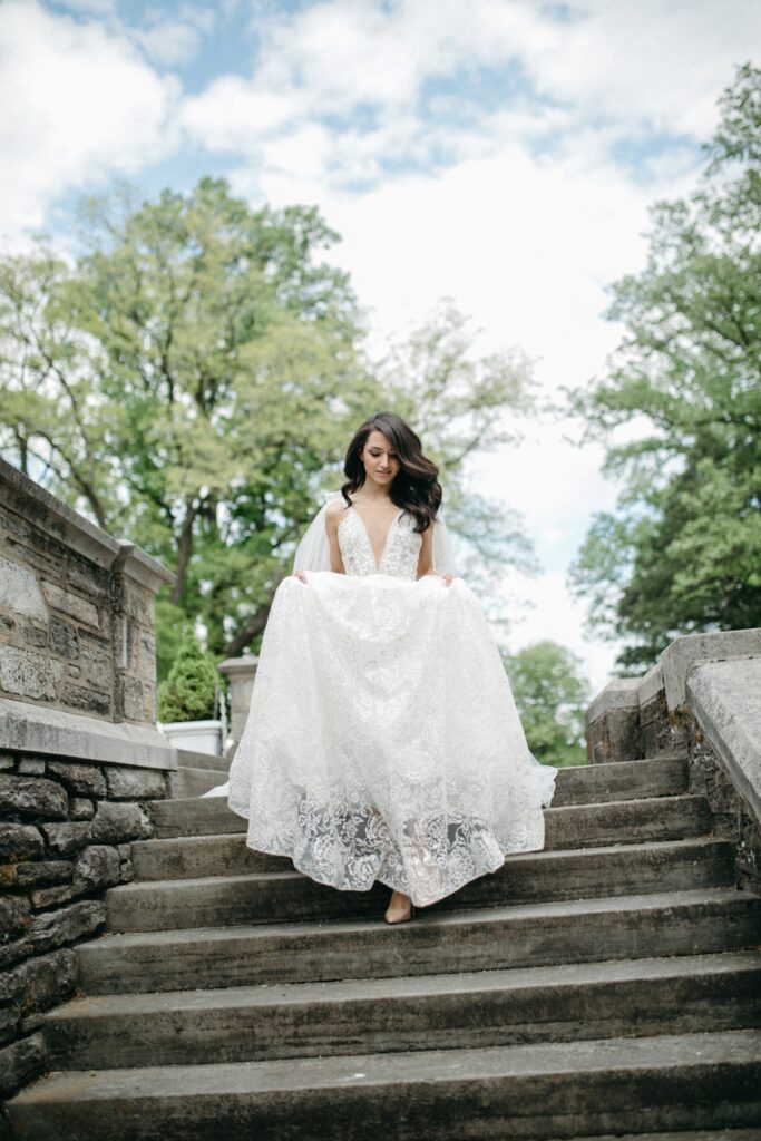 Old World with a Modern Twist – The White Wren