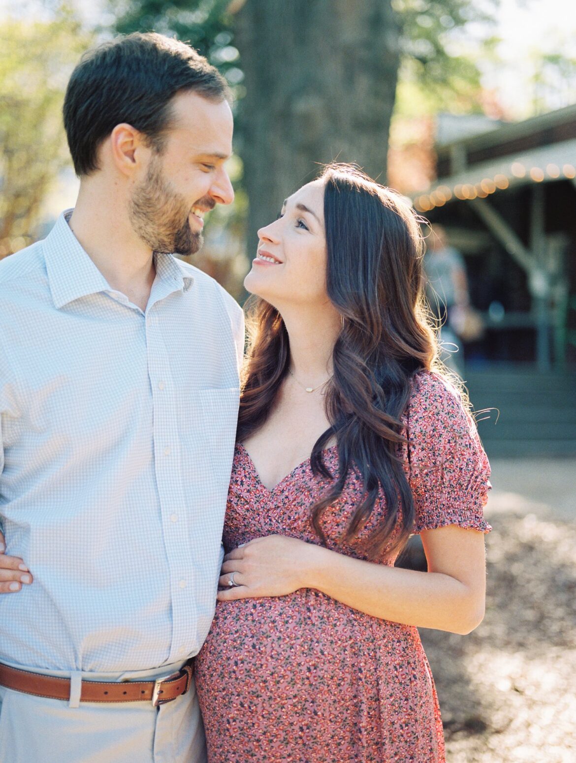 Alexandra & Tripp’s Maternity Session – The White Wren