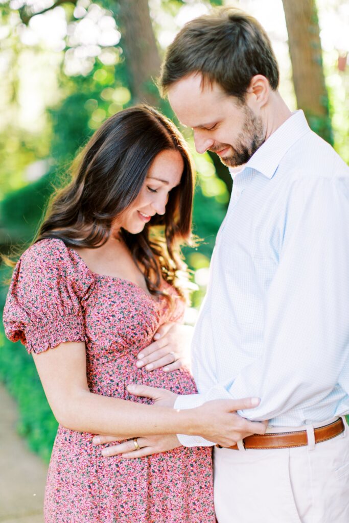 Alexandra & Tripp’s Maternity Session – The White Wren
