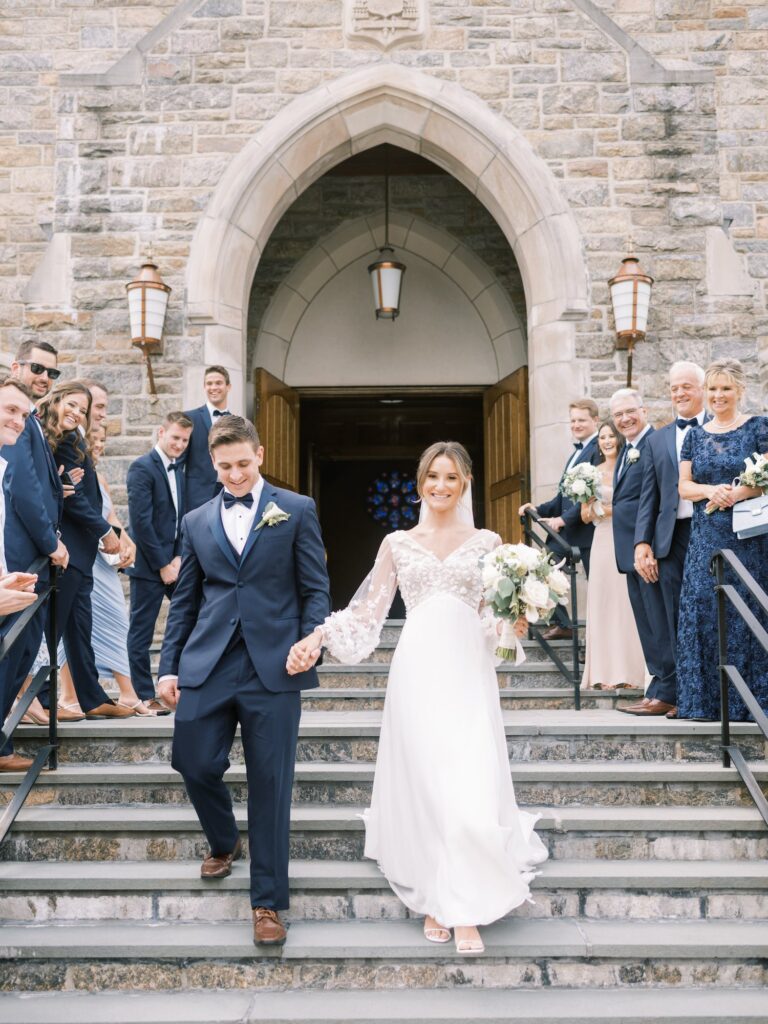 Amanda & Ryan’s New York Wedding – The White Wren