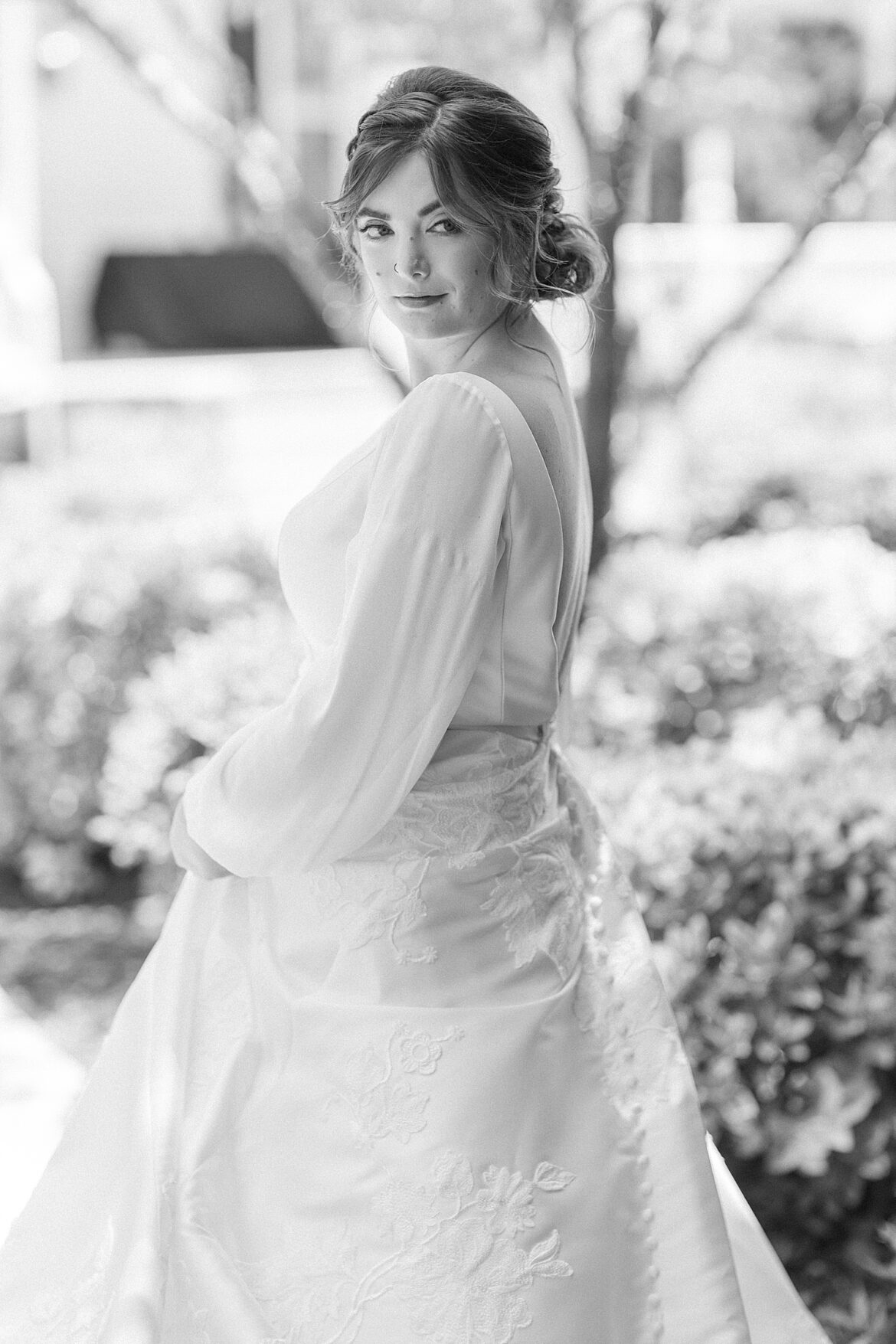 Old English Garden Wedding Inspiration - The White Wren