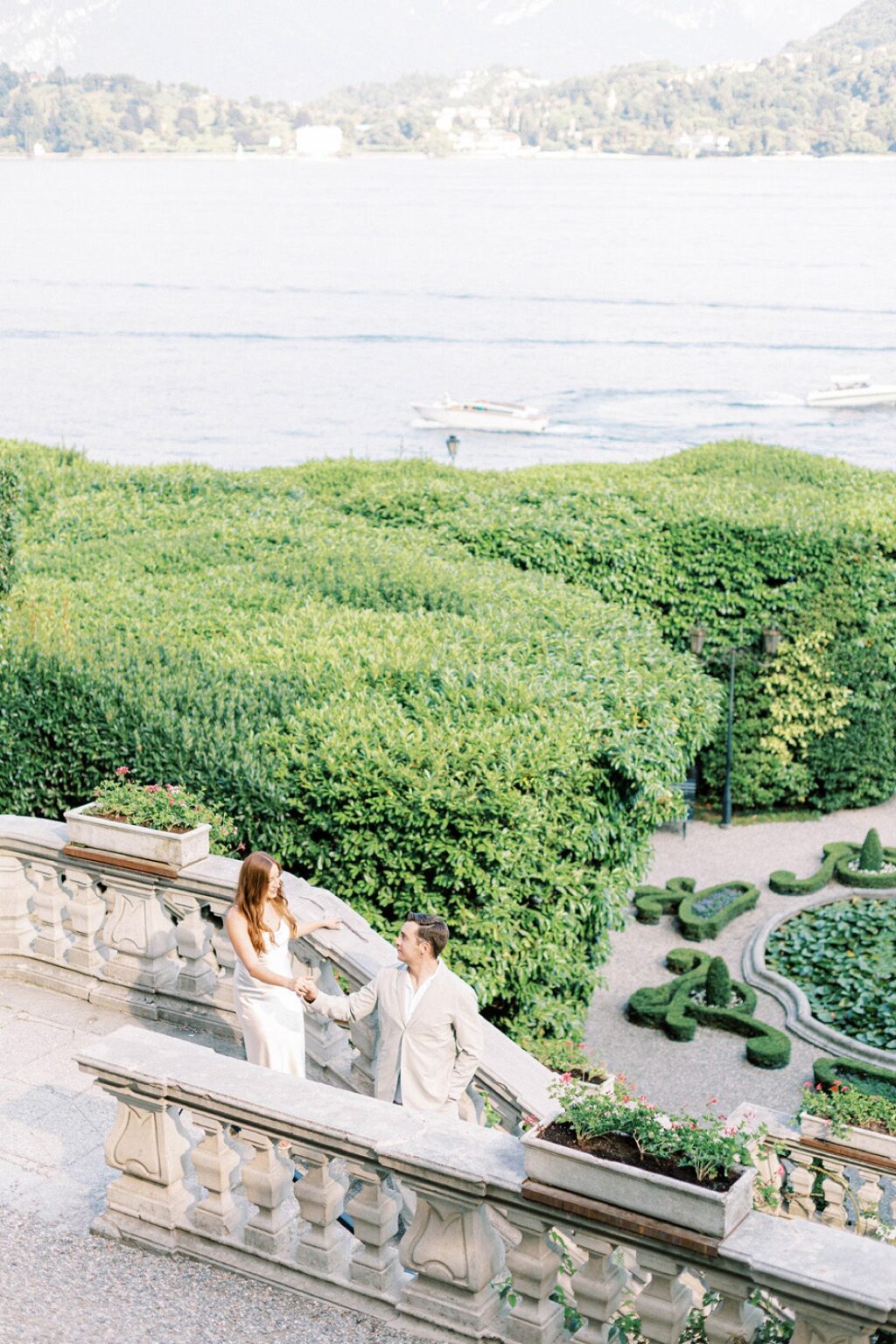 Rachel & Clay at Lake Como – The White Wren