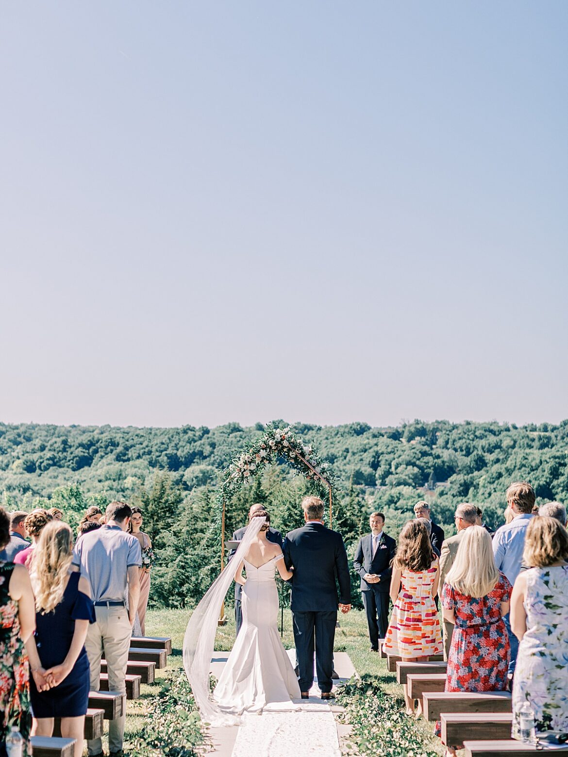 Josh & Olivia's Elegant Farm Wedding - The White Wren